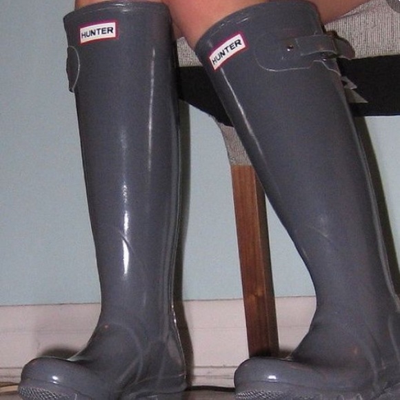 Hunter | Shoes | Gull Grey Gloss Hunter Boots | Poshmark